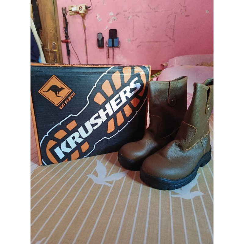 Jual Sepatu Safety Krusher Texas Born UK 42 | Shopee Indonesia