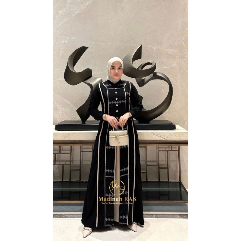 Jual LUNA Dan Caliana dress Vol 4 Dress ori Madina | Shopee Indonesia