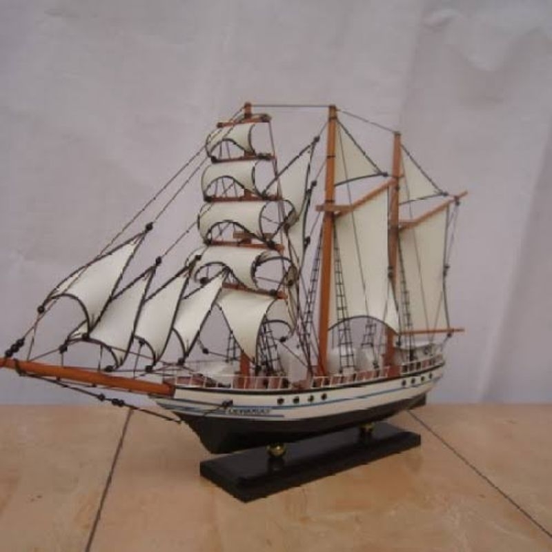 Jual Miniatur Kapal Layar bahan Perak | Shopee Indonesia