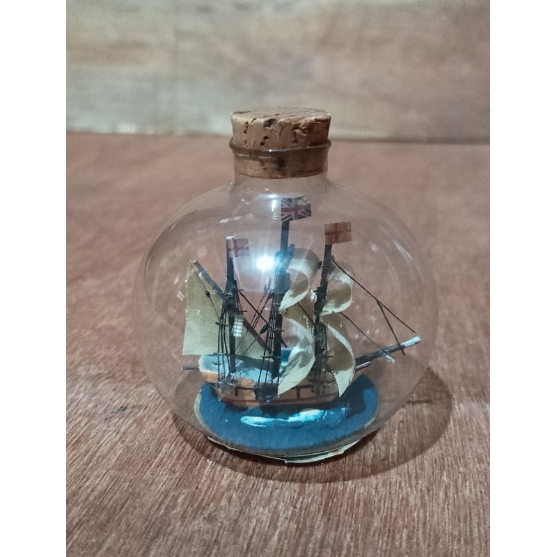 Jual vintage perahu mini dalam botol | Shopee Indonesia