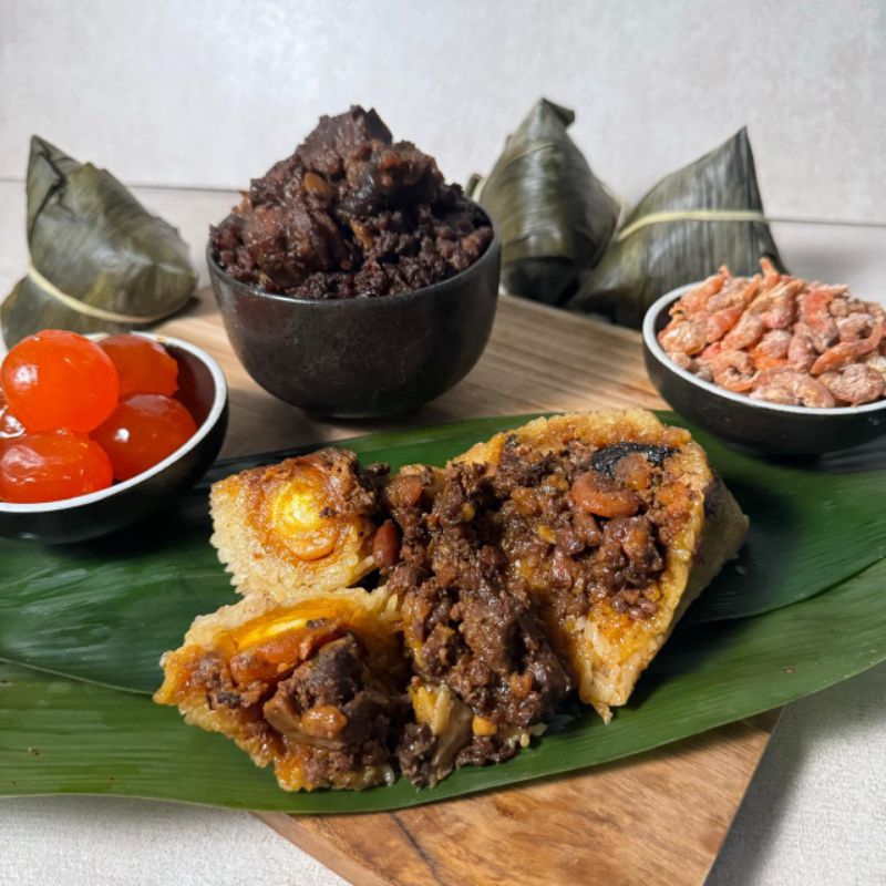 Jual BAKCANG MAMI PREMIUM - KETAN / BERAS - ISI BABI / AYAM - ENAK ...