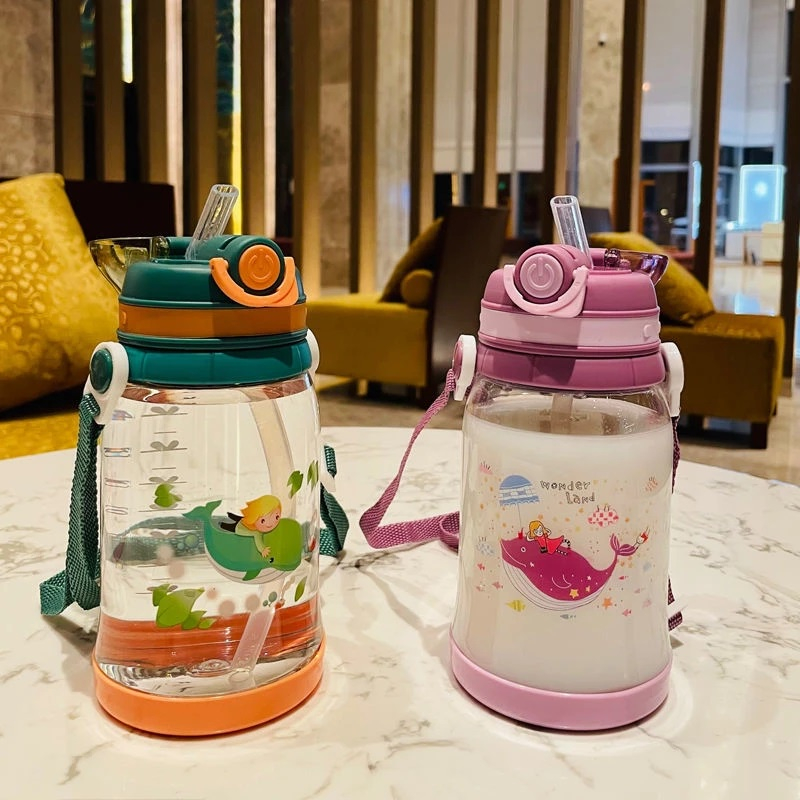 Jual BOTOL MINUM ANAK KARAKTER BINATANG LAUT 550ML PLUS TALI PANJANG SELIYA 2667-2677 | Shopee ...