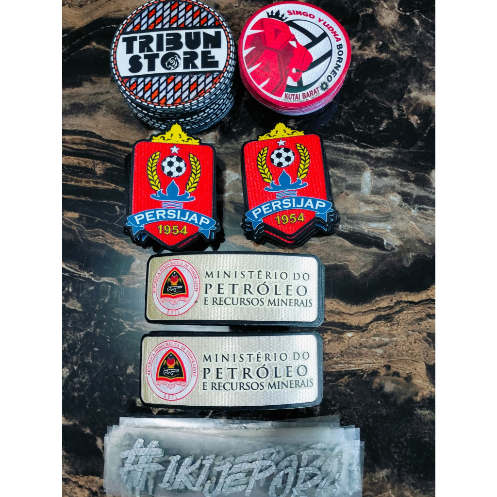 Jual [Pesanan 100pcs] PATCH LOGO 3D TATAMI PRINT SILIKON, LOGO TIM BOLA ...