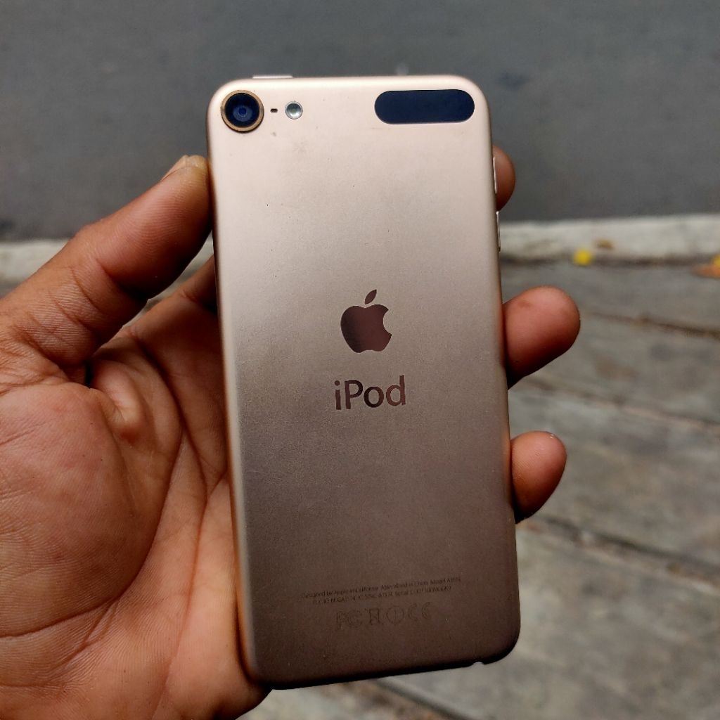 Jual Apple ipod touch gen 6 model A1574 minus | Shopee Indonesia