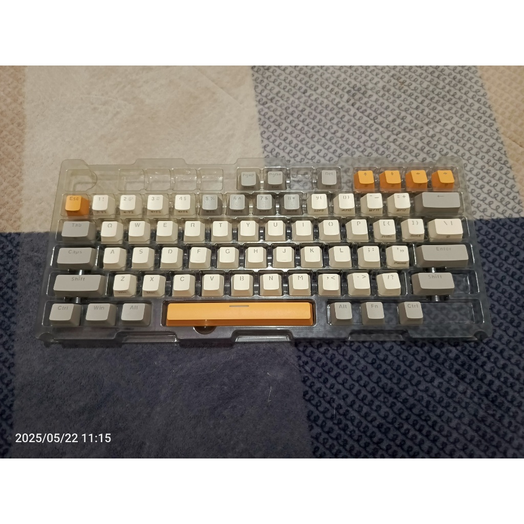 Jual Keycaps Tri Tone ABS Double Shot OEM Profile 60+ Keys Keyboard Mechanical 65% Zifriend ZA68 ...