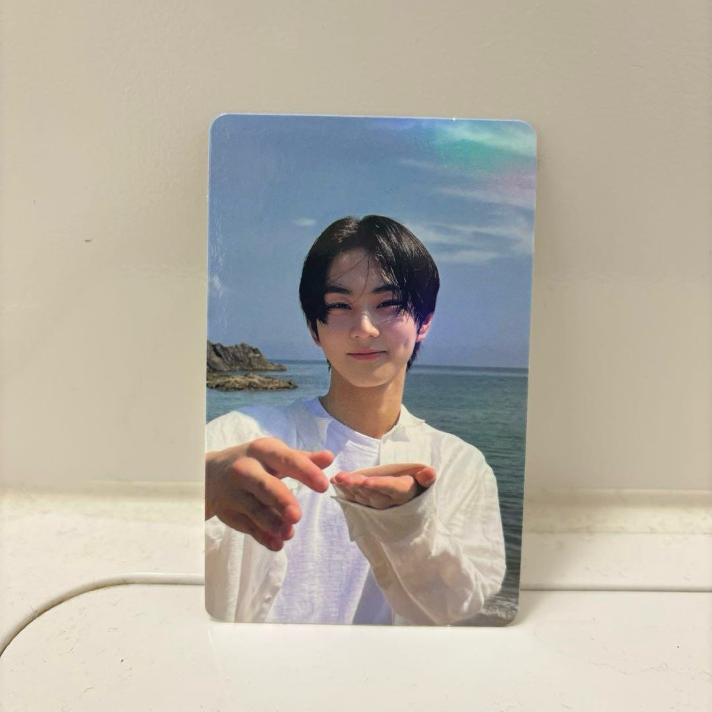 Jual [ READY ] Photocard Official Jungwon Ody Enhypen Odysseus Pantai Pc DD Hologram Dimension ...