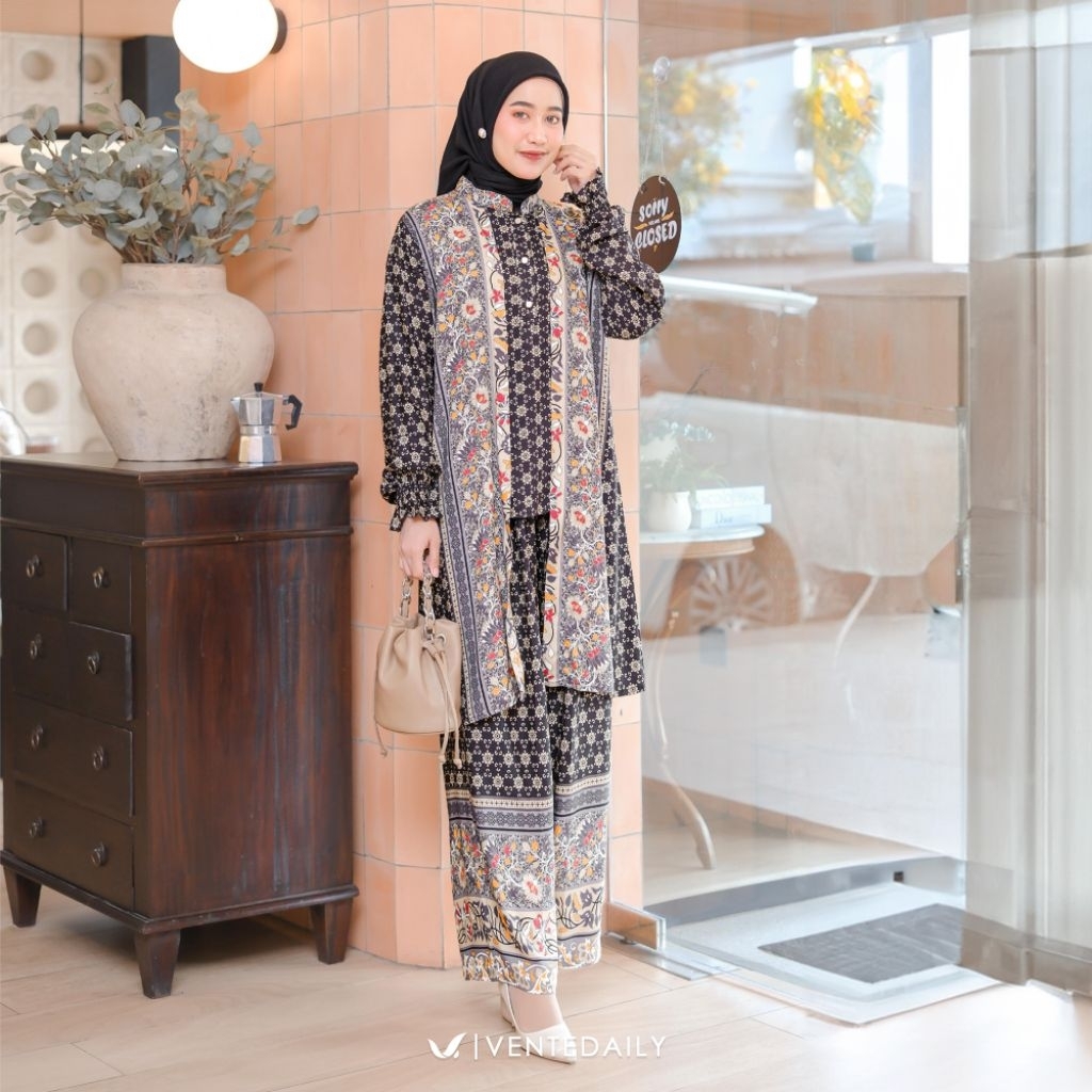 Jual TITIAN ONE SET BY VENTE DAILY/SETCEL WANITA GAMA SET BY MUDRA ...