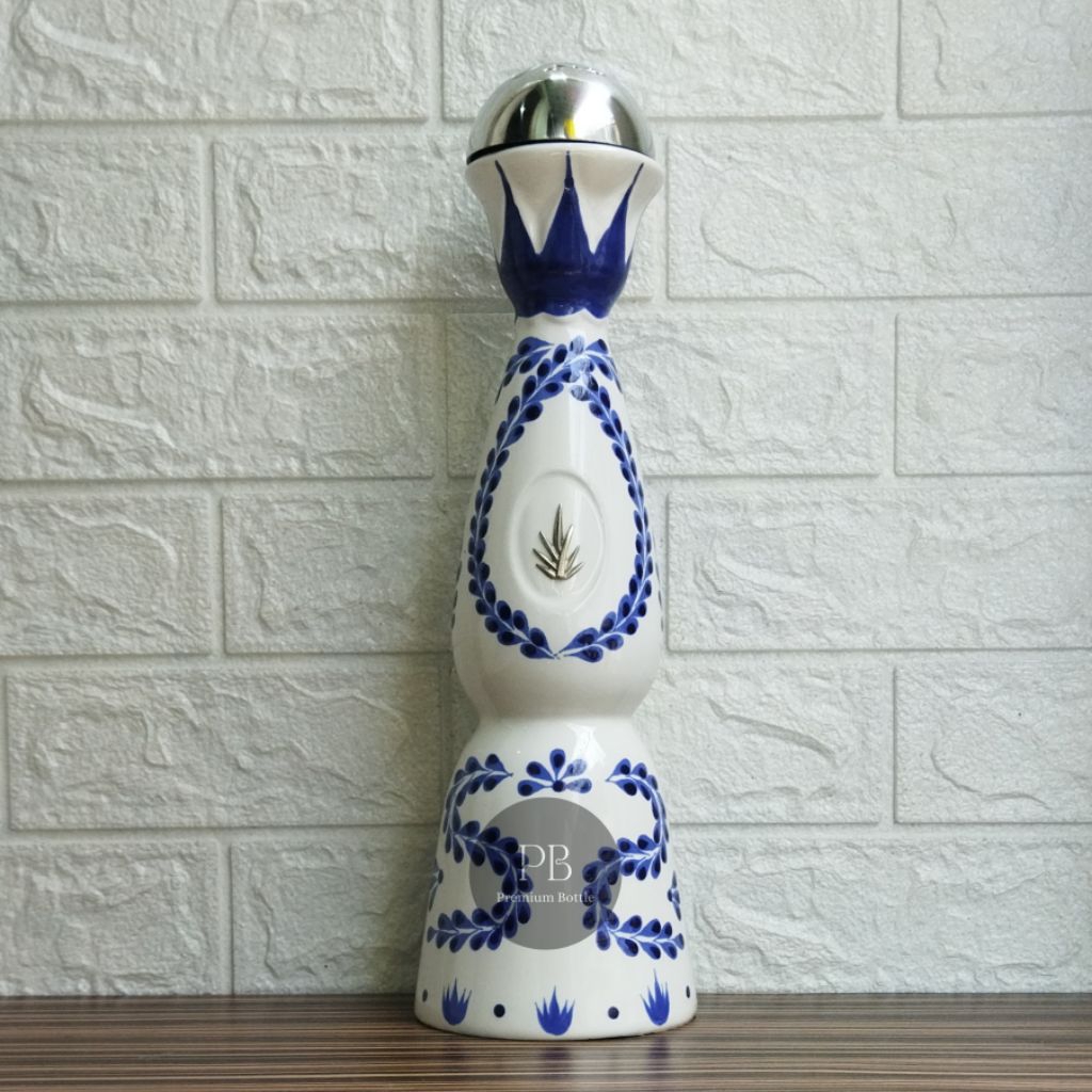 Jual Botol Kosong Clase Azul Reposado Old Logo 750ml | Shopee Indonesia