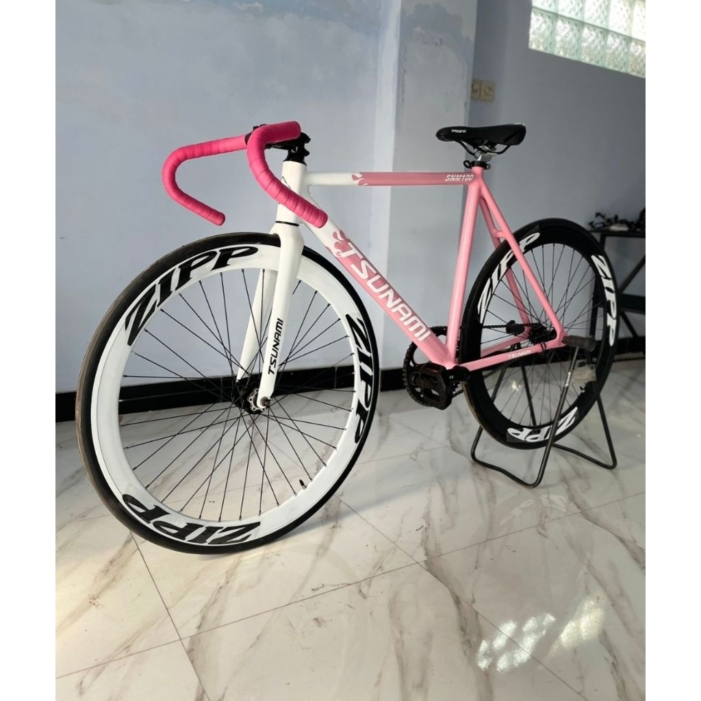 Jual Sepeda Tsunami custom fixie 2 warna(putih pink) | Shopee Indonesia