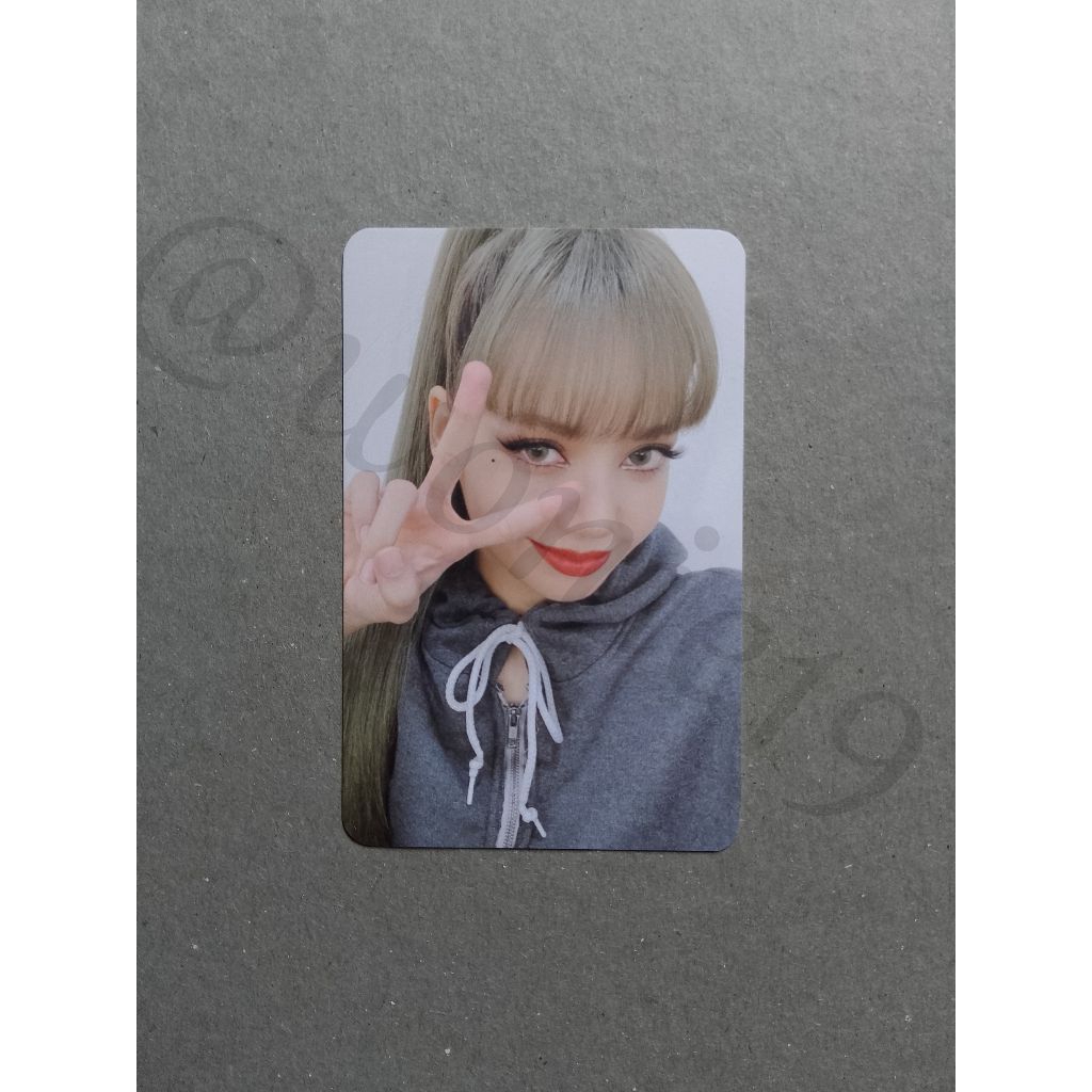 Jual PHOTOCARD LISA PEACE (OFFICIAL) | Shopee Indonesia