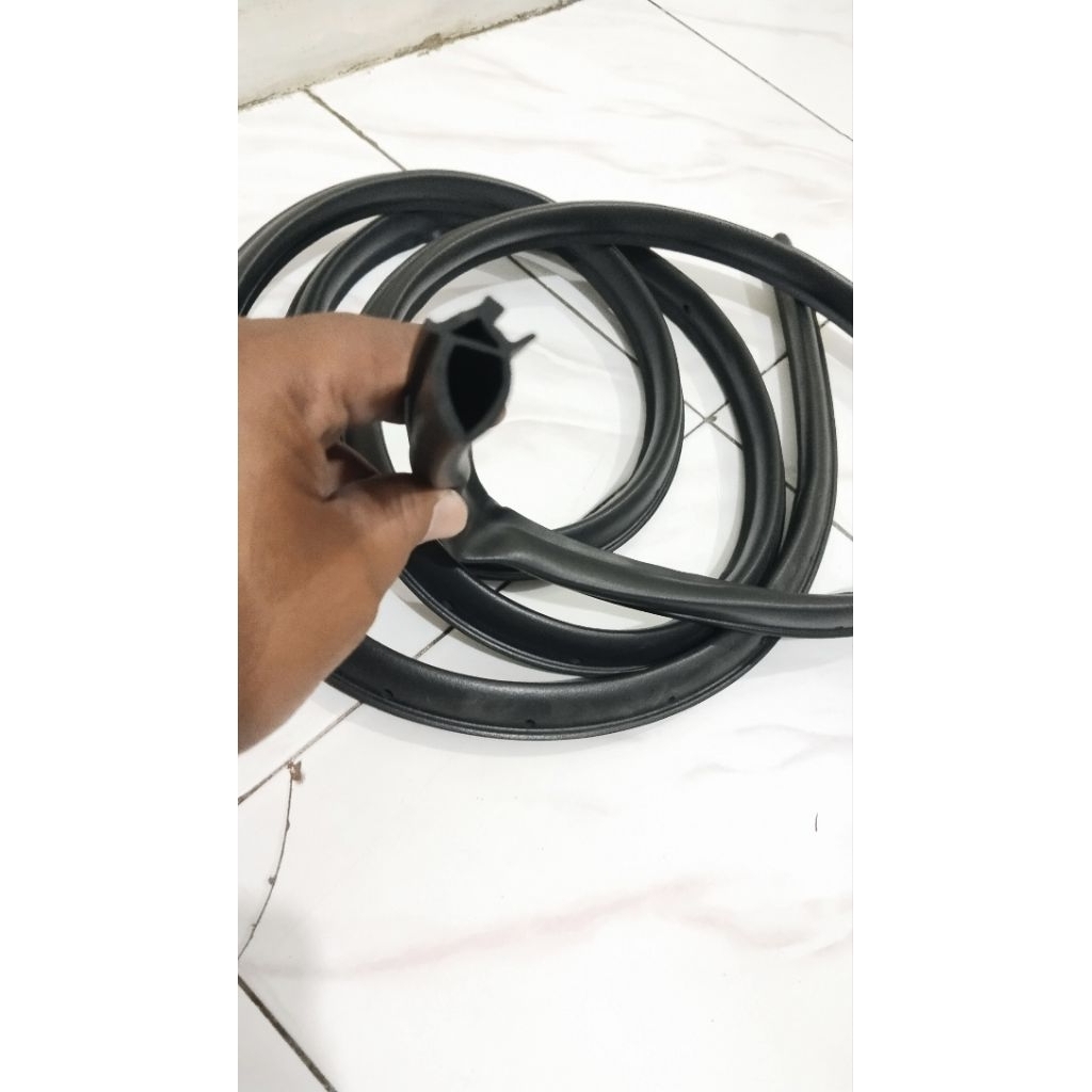 Jual karet balon karet spon peredam pintu mobil universal | Shopee ...