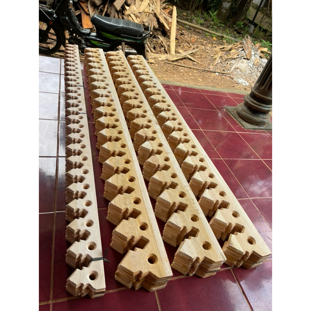 Jual LISPLANG BETAWI MOTIF GIGI BALANG lebar 15cm KAYU MAHONI KERING ...