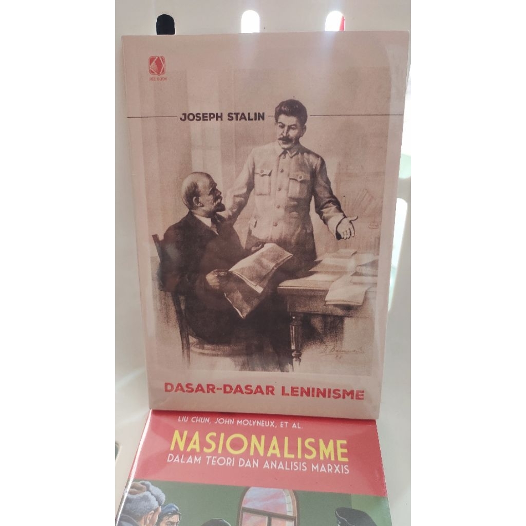 Jual buku dasar dasar leninisme - joseph stalin | Shopee Indonesia