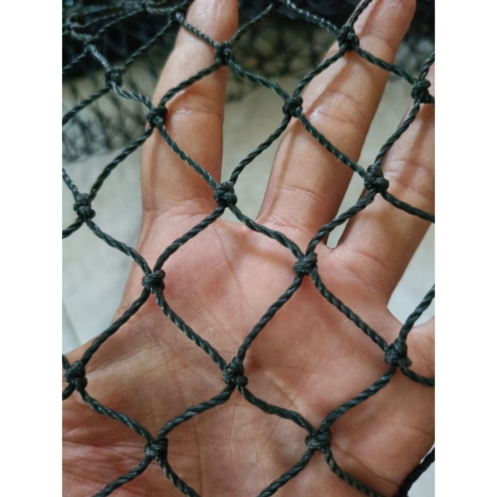 Jual jaring lapangan golf,jaring lapangan padel,jaring tutup kolam ...
