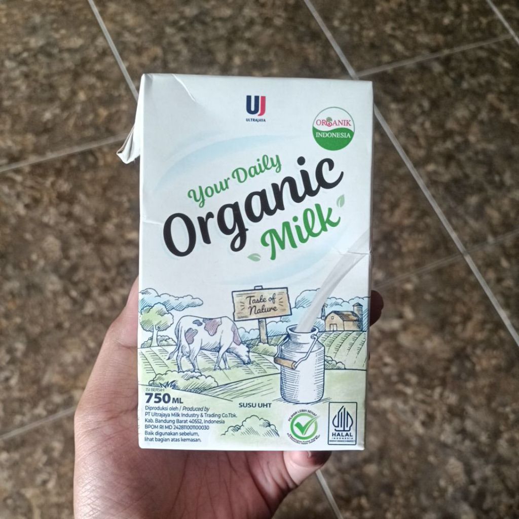 Jual Ultra Milk Susu UHT Organic Kotak 750ml | Shopee Indonesia