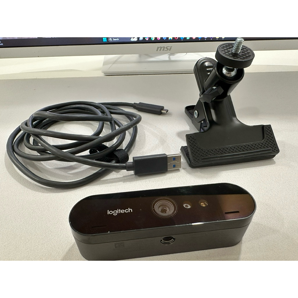 Jual Logitech Brio C1000e 4k HD webcam ( 2 tahun pemakaian ga sampe 10x ...