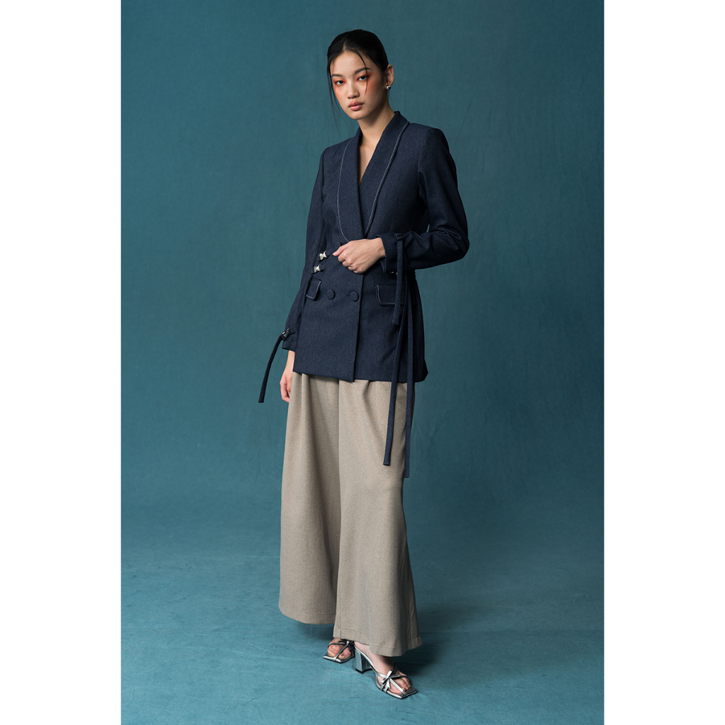 Jual ONYCHA - Buckle 15 Long Fitted Blazer In Denim Blue | Shopee Indonesia