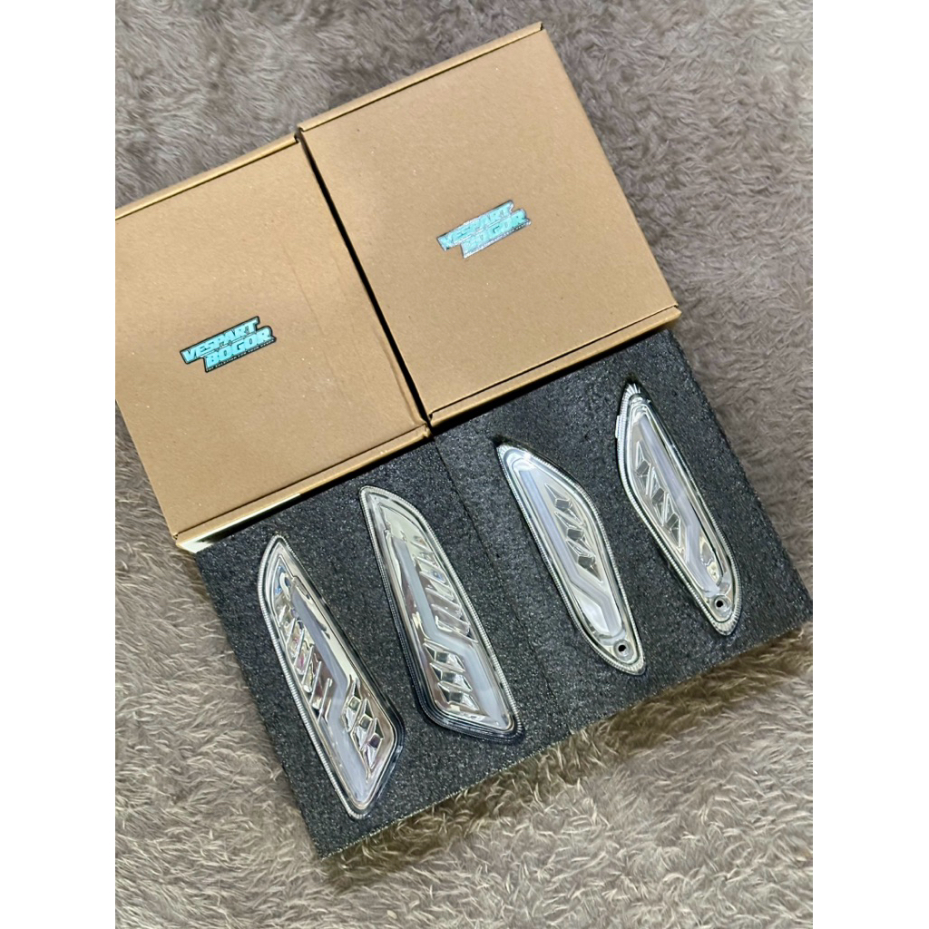 Jual sein led vespa sprint primavera model level 10 nonbrand | Shopee ...