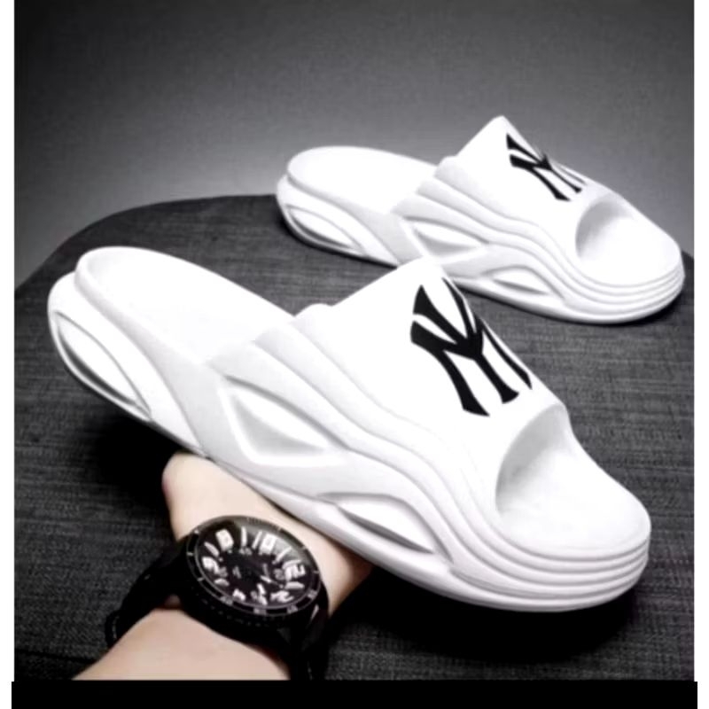 Jual sandal Selop Pria karet Eva Tebal Macker'S New York Terbaru Size ...
