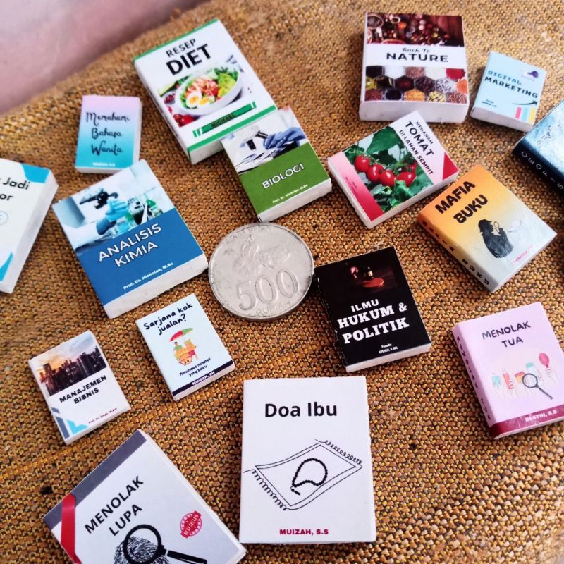 Jual Miniatur buku | Mohon baca deskripsi sampai selesai | Buku mini ...