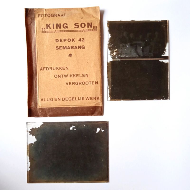 Jual Antik Klise Negative Foto Film Kaca Tua Koleksi Fotografi King Son ...