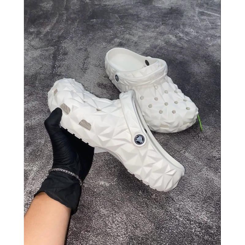 Jual GEOMETRİC CROCS | Shopee Indonesia