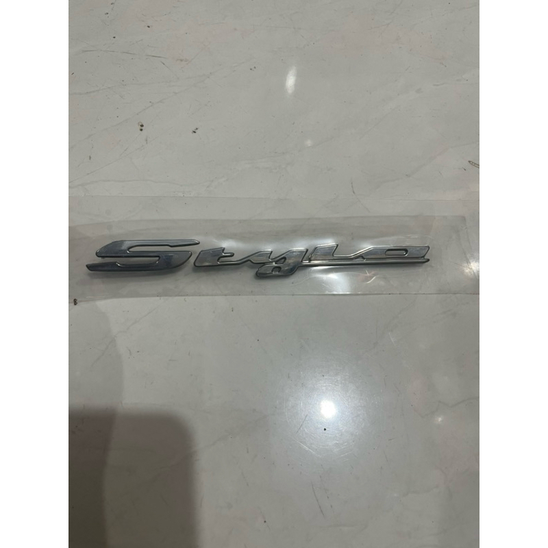 Jual EMBLEM STYLO LOGO UNTUK HONDA STYLO 160 WARNA SILVER ORI | Shopee ...