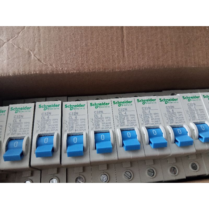 Jual MCB Schneider Original Biru 2 Ampere 4 6 10 A/MCB Original Schneider/MCB Listrik Instalasi ...