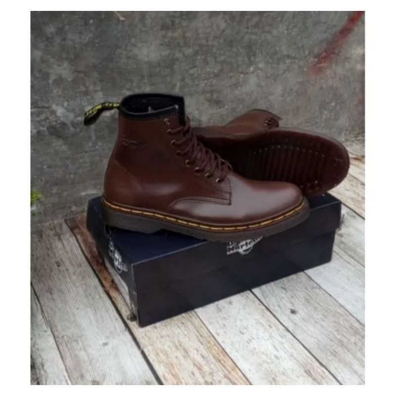 Jual Preloved sepatu dokmart boots dr marteen unisex | Shopee Indonesia