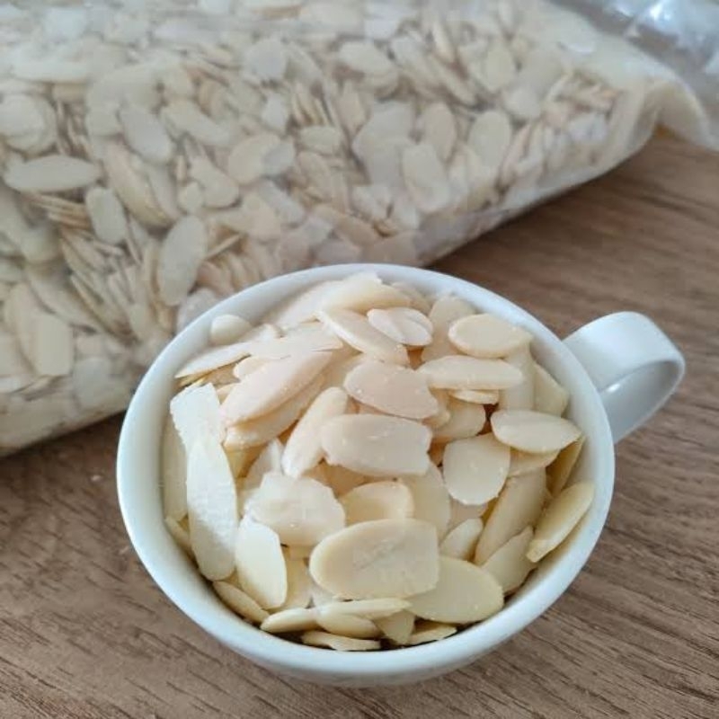 Jual kacang almond slice repack 100 gr & 250 gr | Shopee Indonesia