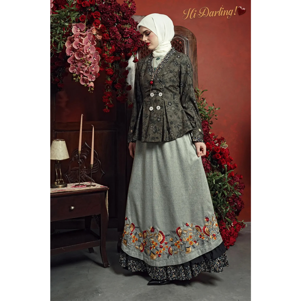 Jual [MuVe BoutiQue] TUNEECA Gamis Camille Gardner T-0125003 | Shopee ...