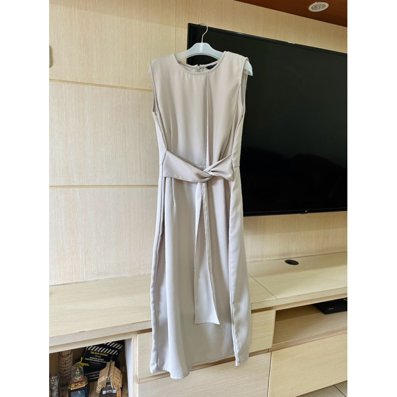 Jual The executive dress original counter - long dress midi dress the ...