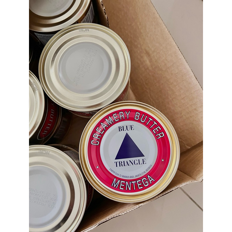 Jual Blue Triangle Creamery Butter 340gr, segitiga butter, triangle ...