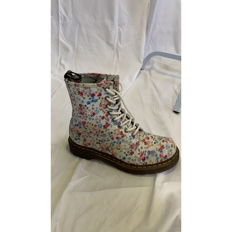 Jual docmart flower | Shopee Indonesia