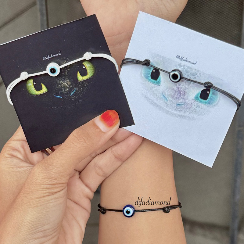 Jual Gelang couple Evil eye dragon toothless light furry night furry ...