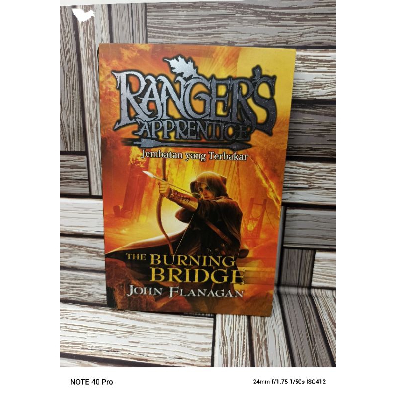 Jual Novel Ranger Apprentice Jembatan Yang Terbakar The Burning Bridge ...