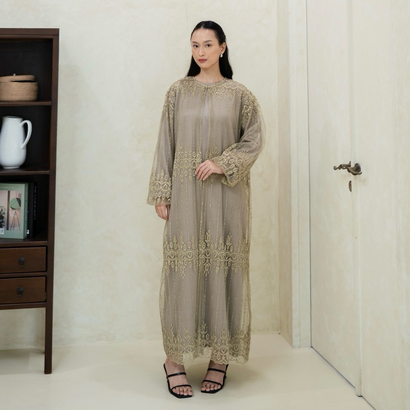 Jual BNB - RAENA GAMIS TULLE PLEATS / Dress with tulle pleats | Shopee ...