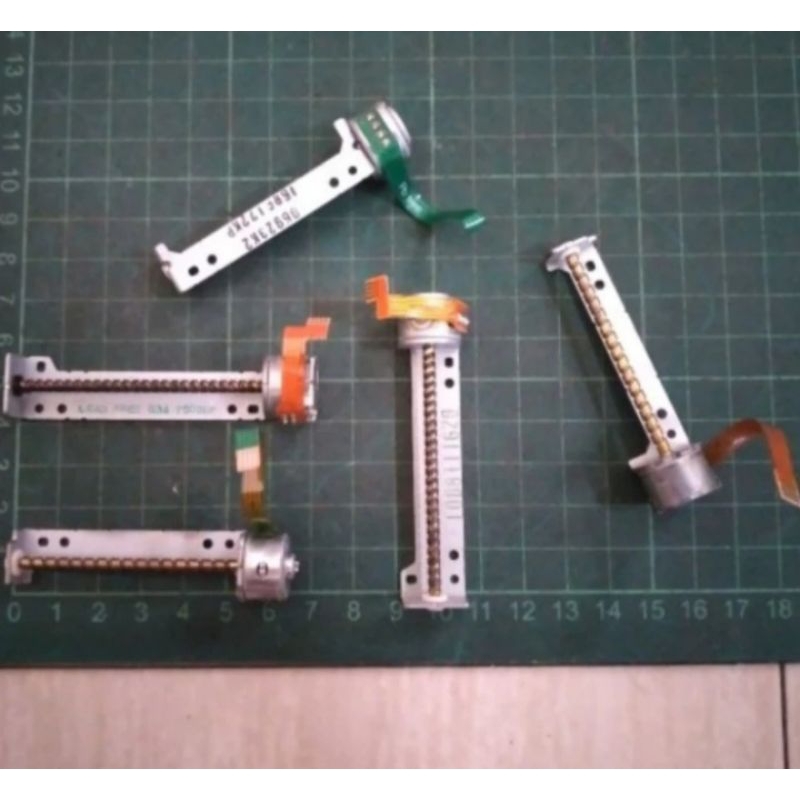 Jual Dinamo Motor Stepper Copotan CD/DVD-ROM Drive | Shopee Indonesia