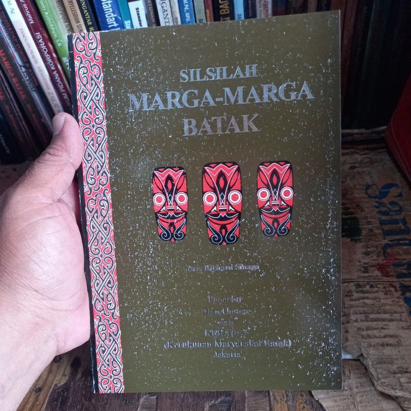 Jual Buku SILSILAH MARGA-MARGA BATAK karangan Drs. Richard Sinaga ...
