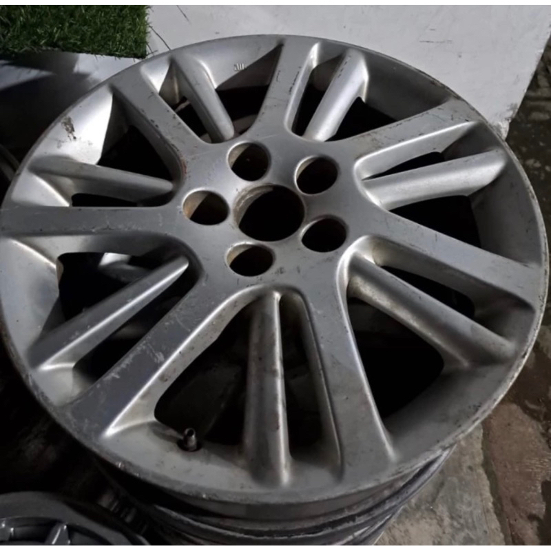 Jual Velg OEM Toyota Camry Hybrid R17 | Shopee Indonesia
