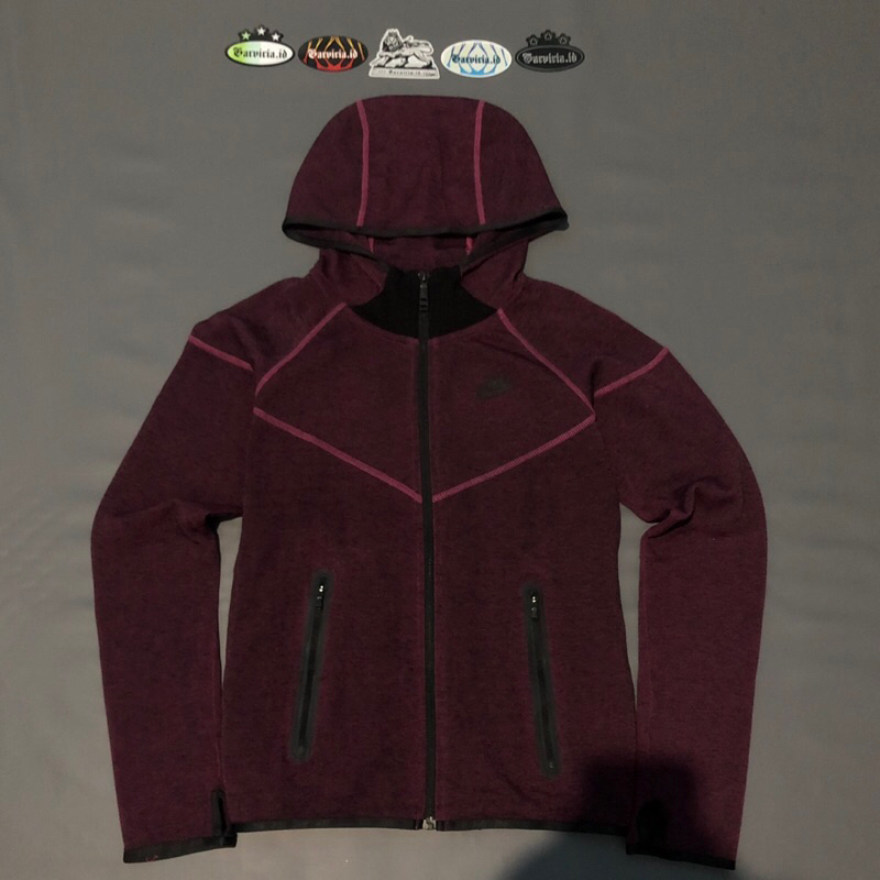 Jual Nike Tech Fleece Maroon | Shopee Indonesia
