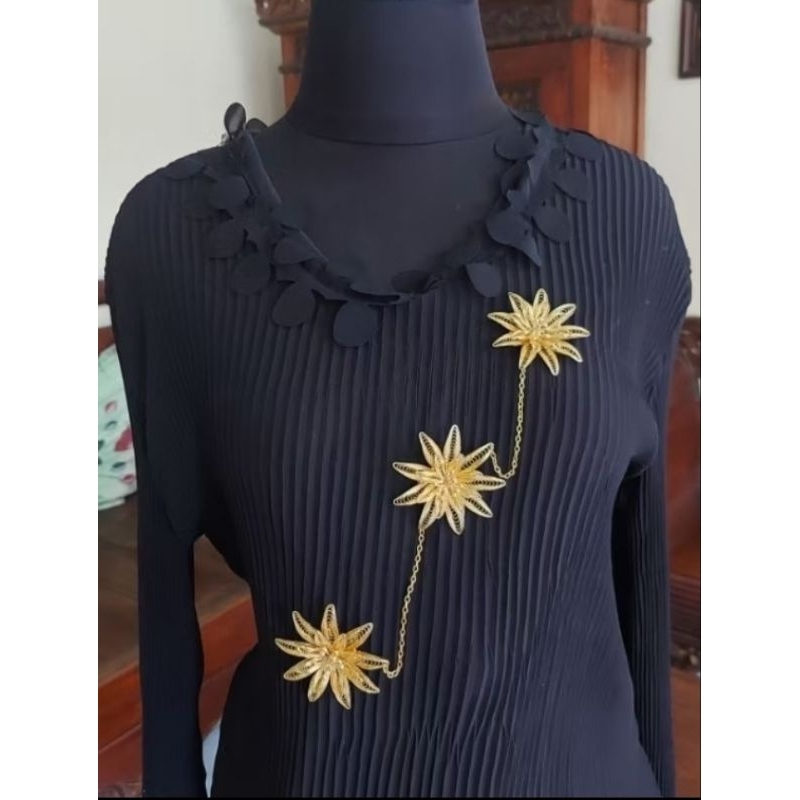 Jual Bros Kebaya Bunga Triple Sambung Rantai | Shopee Indonesia