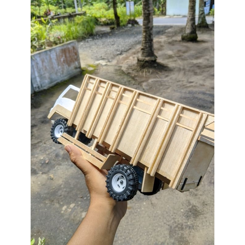 Jual miniatur truk plastik modif | Shopee Indonesia