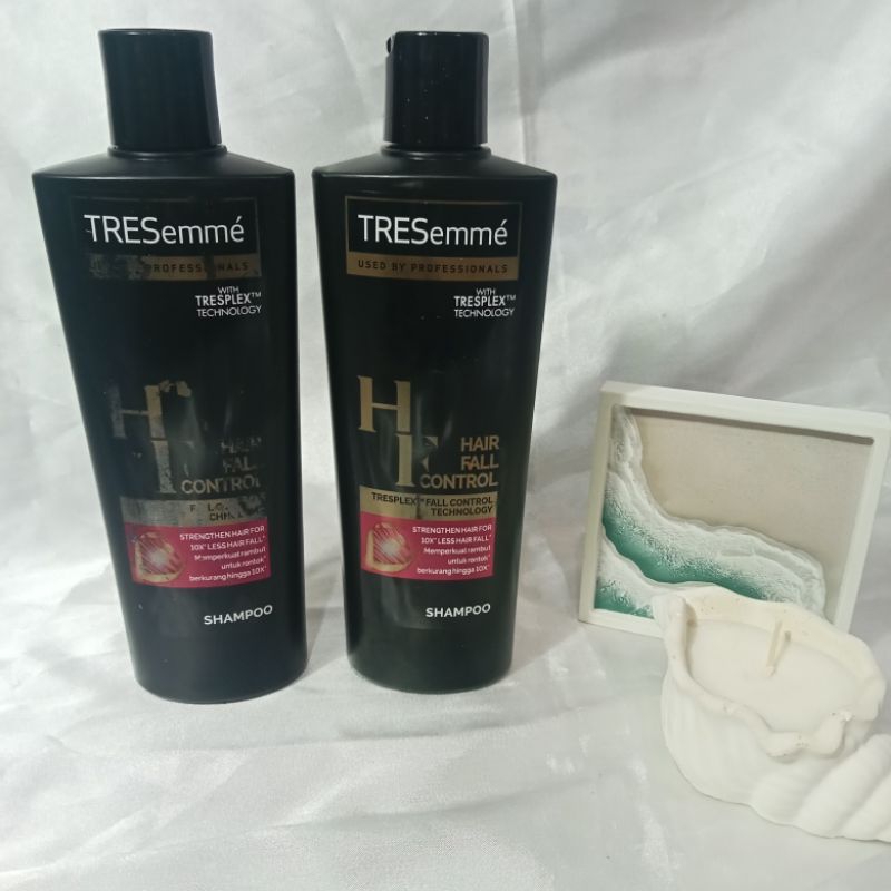 Jual Rijek Shampoo TRESemme Tresplex fall control technology 340 ml ...