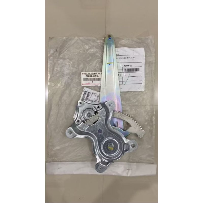 Jual Regulator Kaca Belakang Kiri Fortuner 2005-2015 69804-0k010 ...