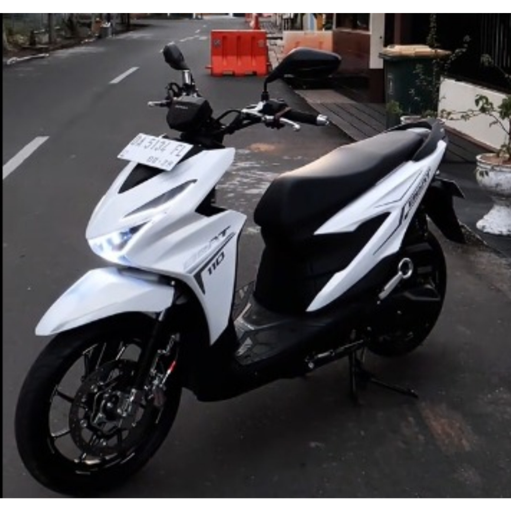 Jual Striping Beat delux gen 2 Transparan List Vietnam Sticker Beat new ...