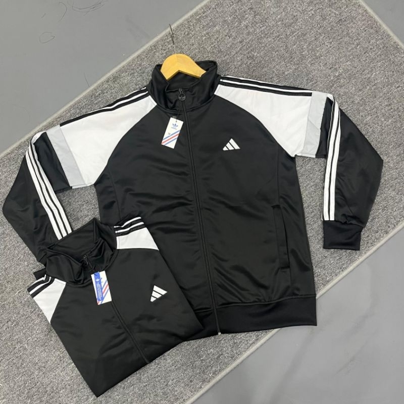 Jual JAKET TRACKTOP ADIDAS HITAM ULTRAS FUL TAG WASH PREIMUM LOGO BORDIER | Shopee Indonesia