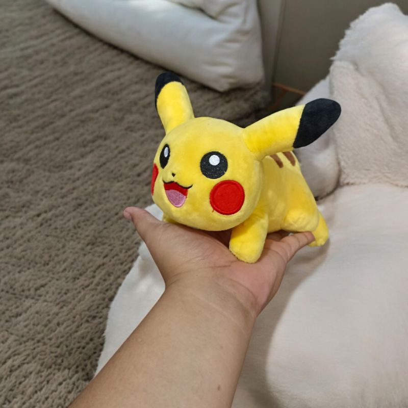 Jual Boneka Pokemon Plush Pikachu Running Pokemon Center | Shopee Indonesia