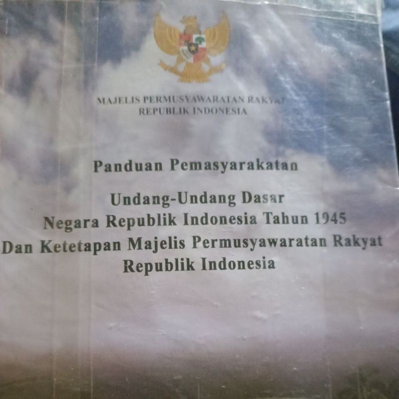 Jual Panduan Pemasyarakatan UUD Negara Republik Indonesia Tahun 1945 dan ketetapan Majelis ...