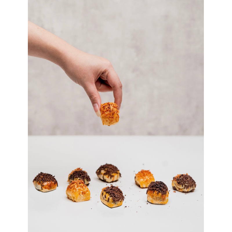 Jual Mini Bollen by The Bollen Baker / Pisang Bollen Premium / Kue ...